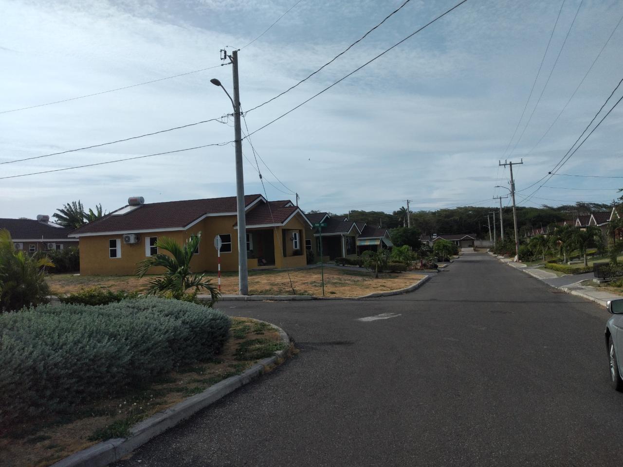 Luxury 2-Bedroom House for Rent in Mammee Bay, Jamaica