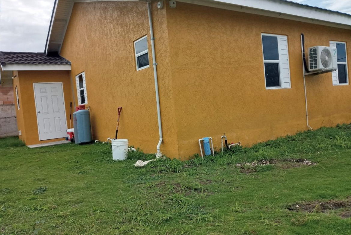 Stonebrook Manor - Prestigious Gated Community in Trelawny, Jamaica