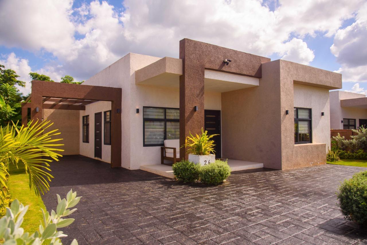 Stunning 3-Bedroom Smart Home for Sale in Pyramid Point, Jamaica