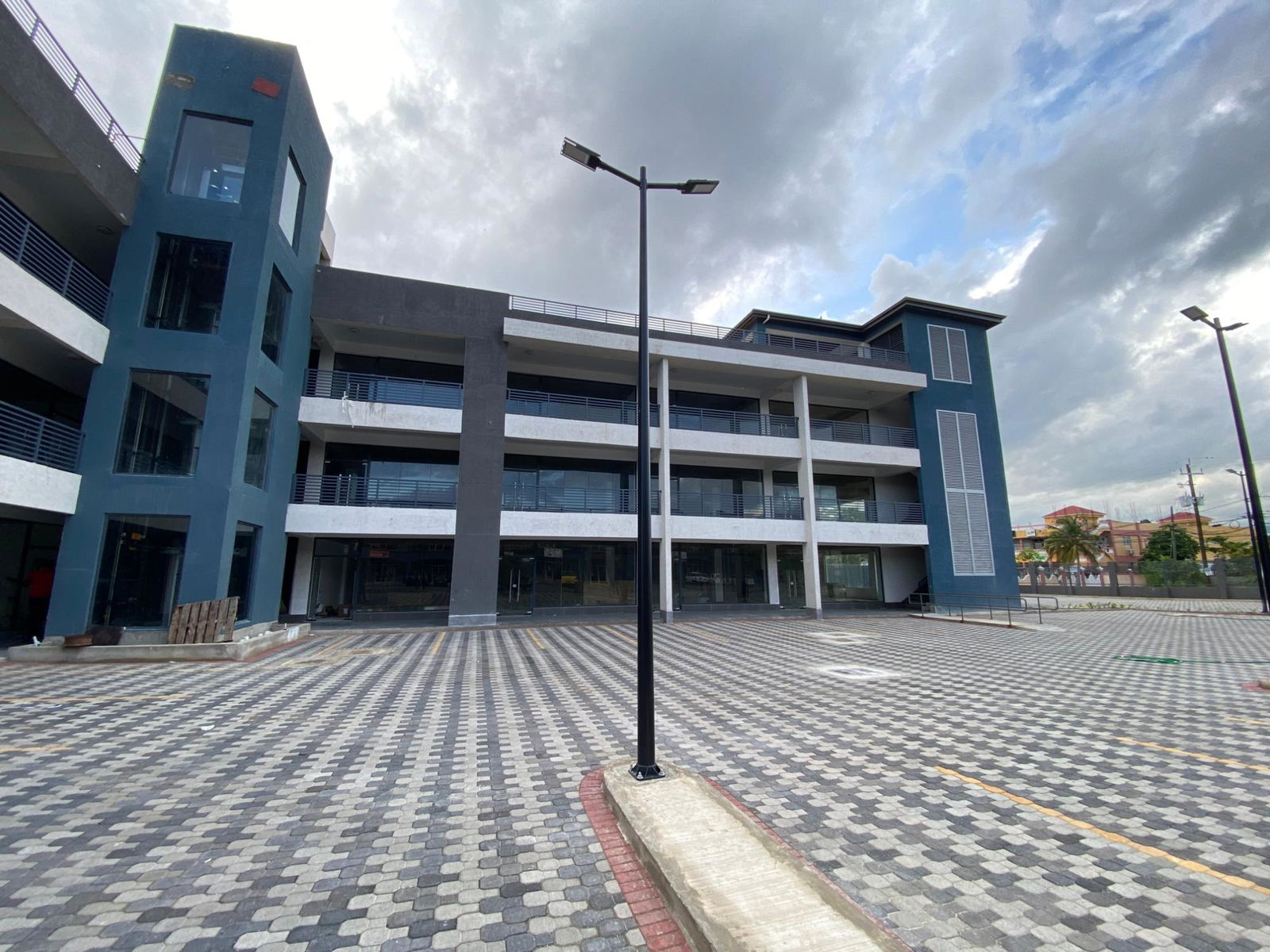 Prime Retail Space for Rent in Portmore - Big Buy Plaza