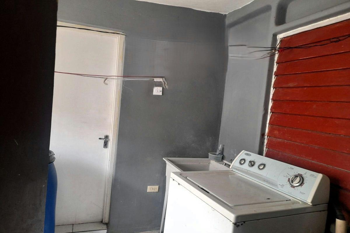 4 Bedroom House for Sale in Edgewater, Portmore, Jamaica