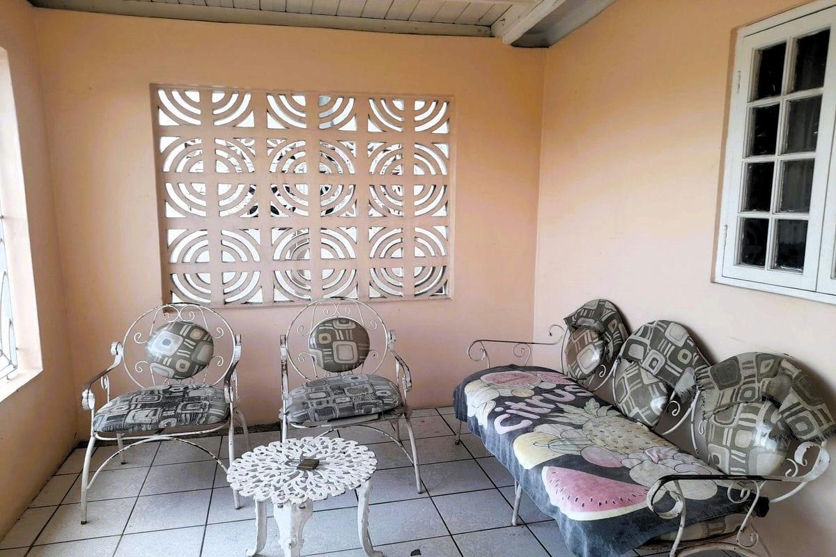 4 Bedroom House for Sale in Edgewater, Portmore, Jamaica