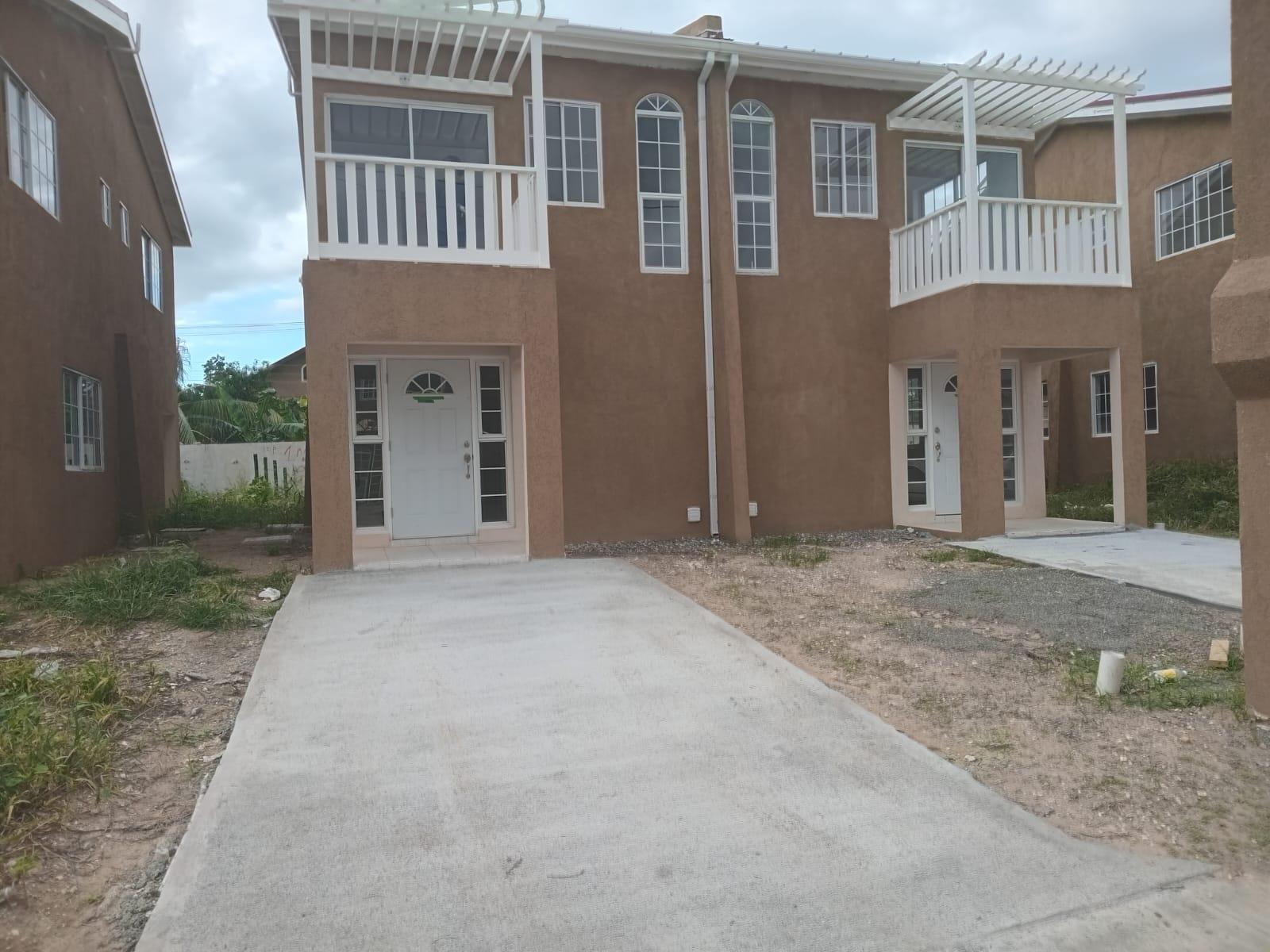 Modern 2-Bedroom Townhouse for Rent in Portmore, Jamaica