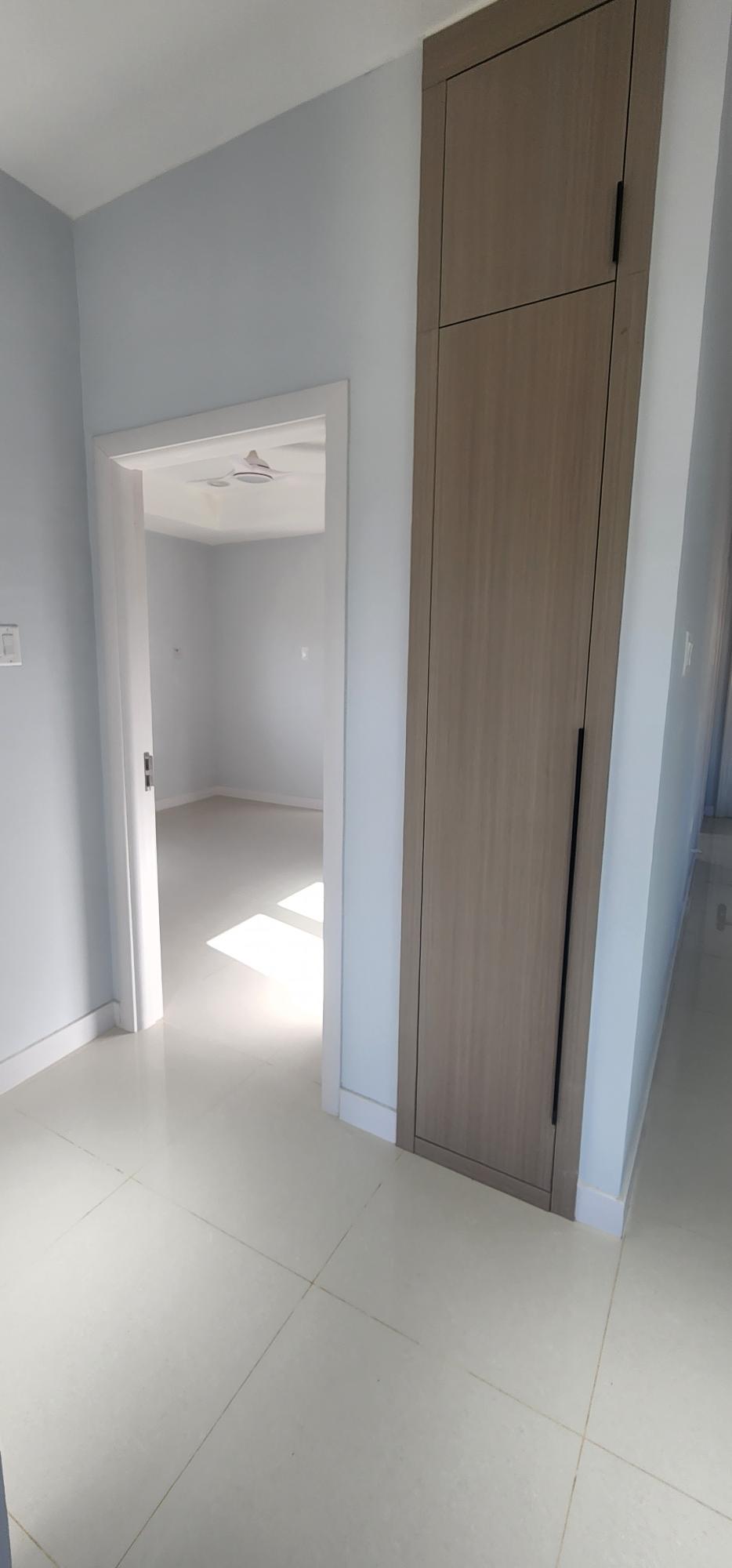 Oak Estate: Modern House for Rent in Portmore, Jamaica