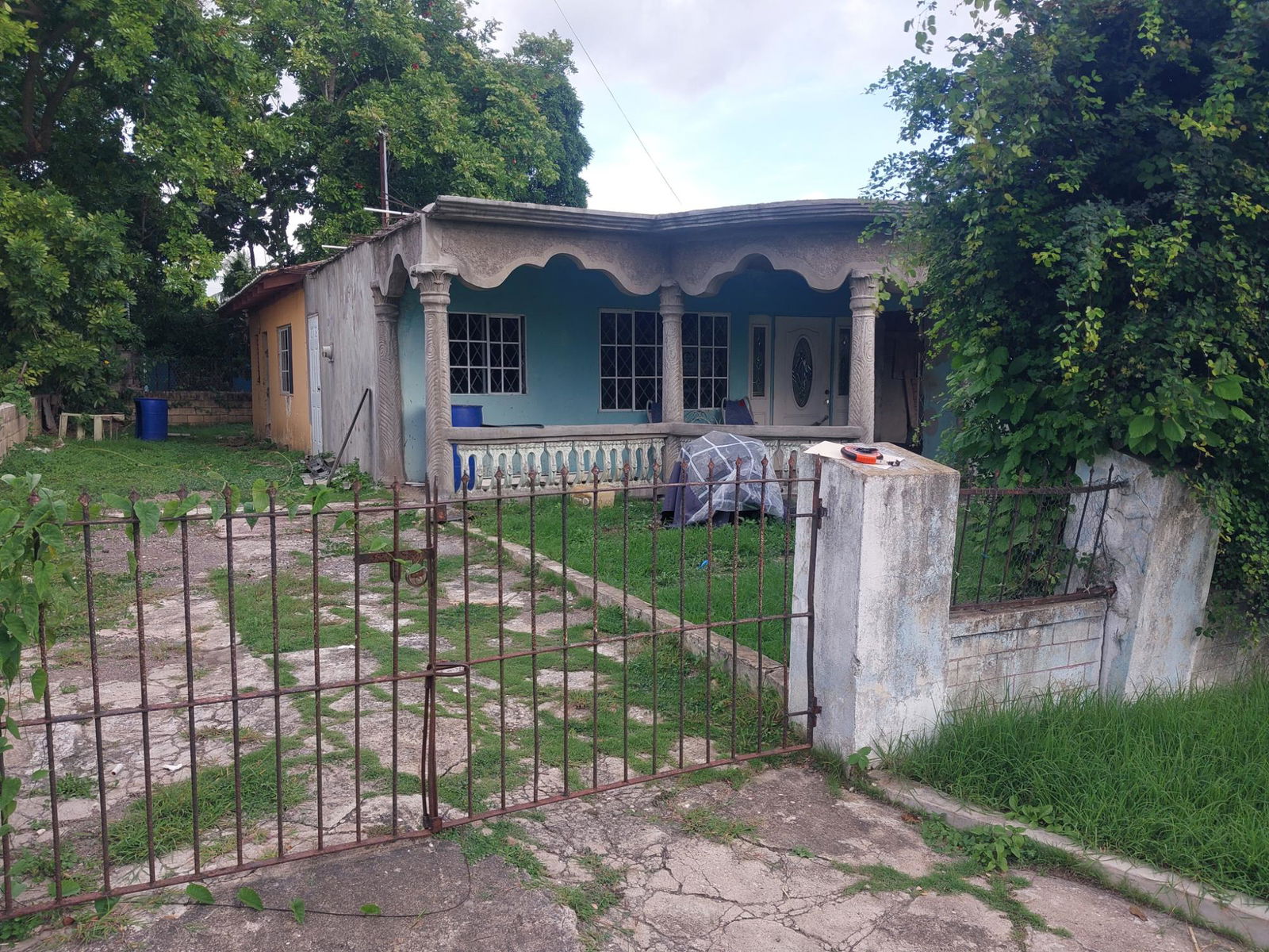 Charming 2-Bedroom Home for Sale in Willowdene, Spanish Town