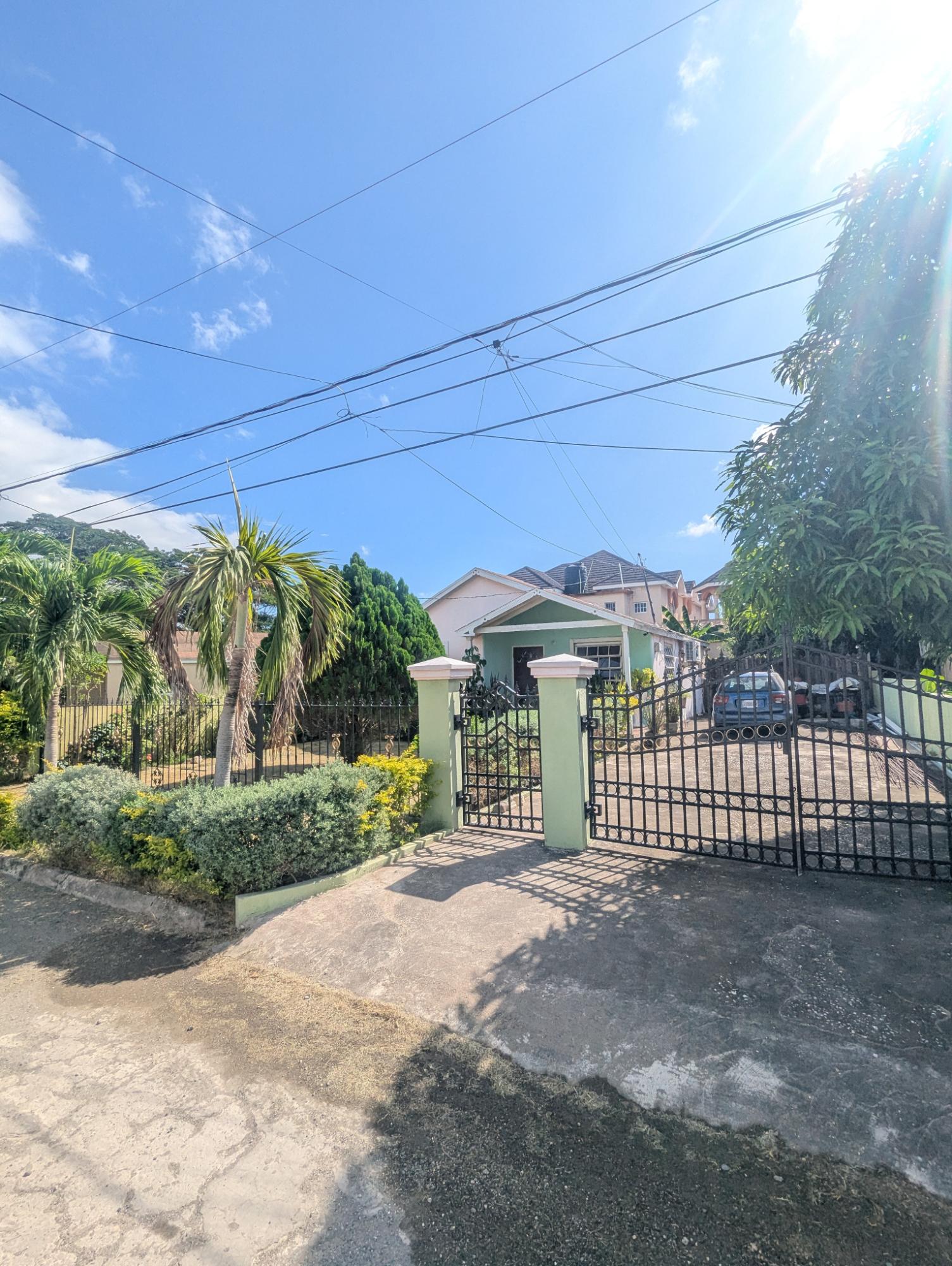 Charming 2 Bedroom Home for Sale in Magil Palms, St. Catherine