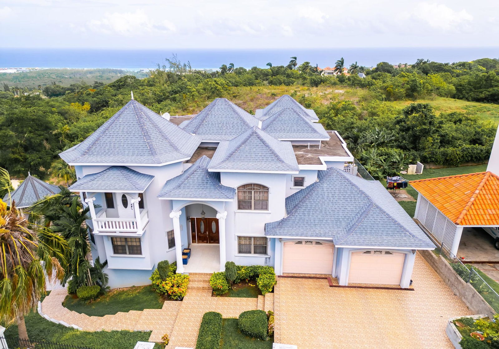 Luxury 7-Bedroom Home for Sale in Ironshore, St. James