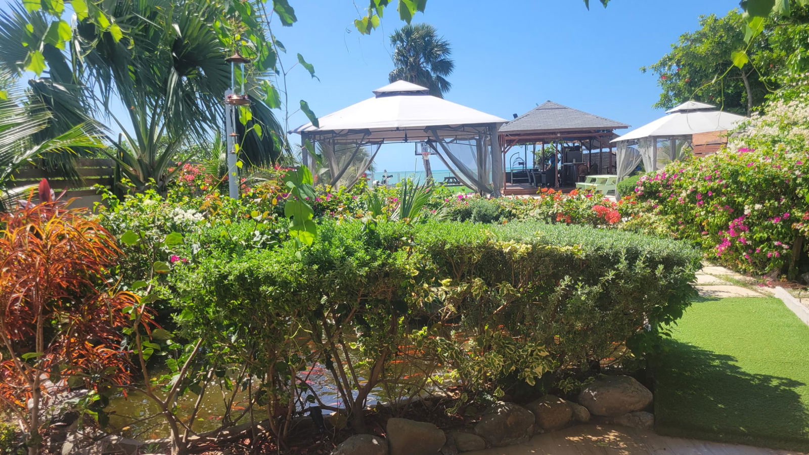 Luxury Beachfront Villa for Sale in Parottee, Jamaica | Pelican Villa