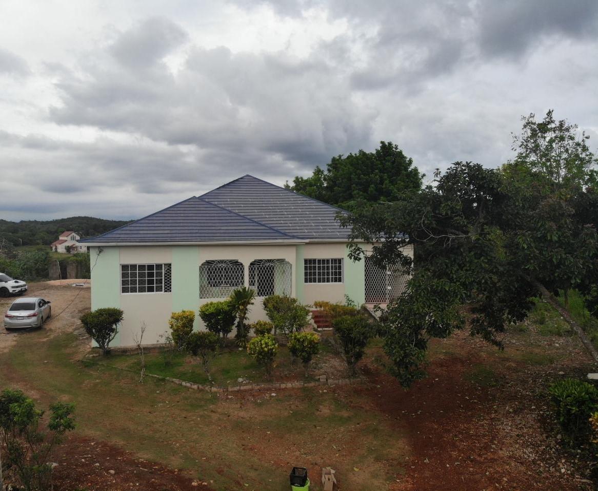 Charming 4-Bedroom Country Home for Sale in Hermitage, Manchester, Jamaica
