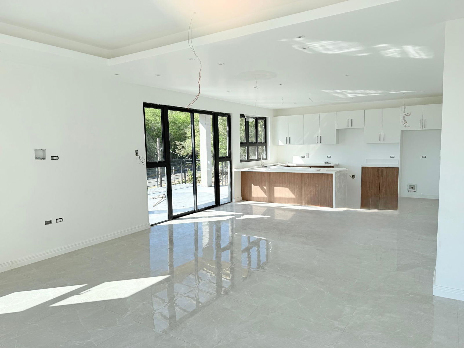 Luxury Ocean View Apartments for Sale in Ironshore, Montego Bay ...