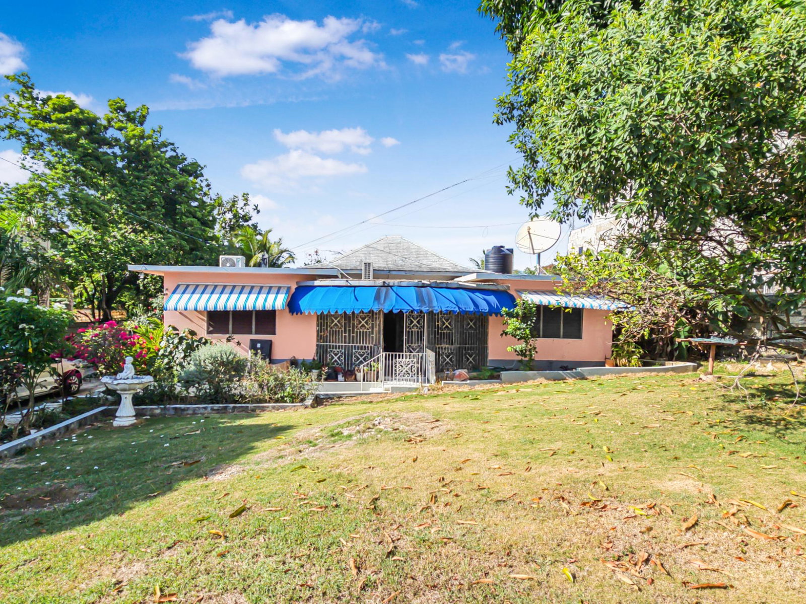 Spacious 6-Bedroom House for Sale in Coral Gardens, Montego Bay, Jamaica