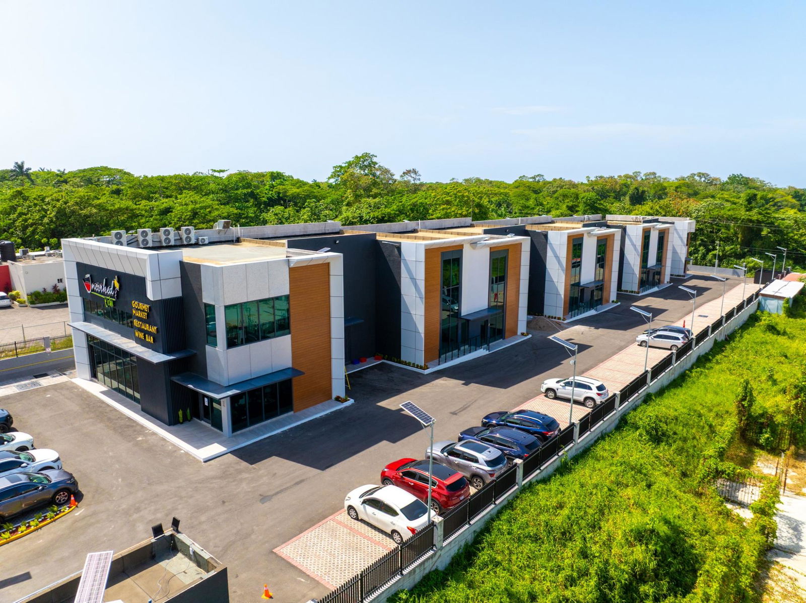 Prime Retail Space for Rent in Drax Hall, St Ann – 1,950 sq ft