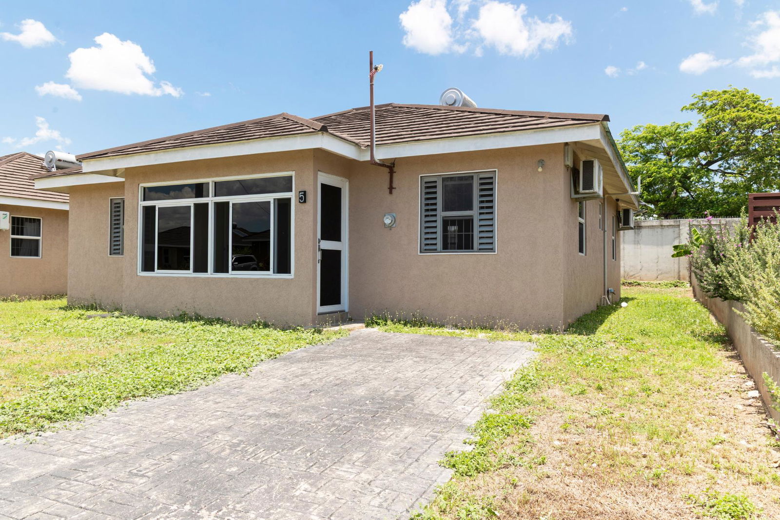 Colbeck Manor House for Rent in St. Catherine, Jamaica | 3 Bed, 2 Bath ...