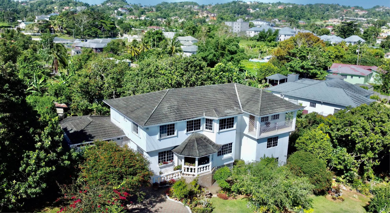 Elegant 7 Bedroom House for Sale in West Palm Gardens, Mandeville, Jamaica