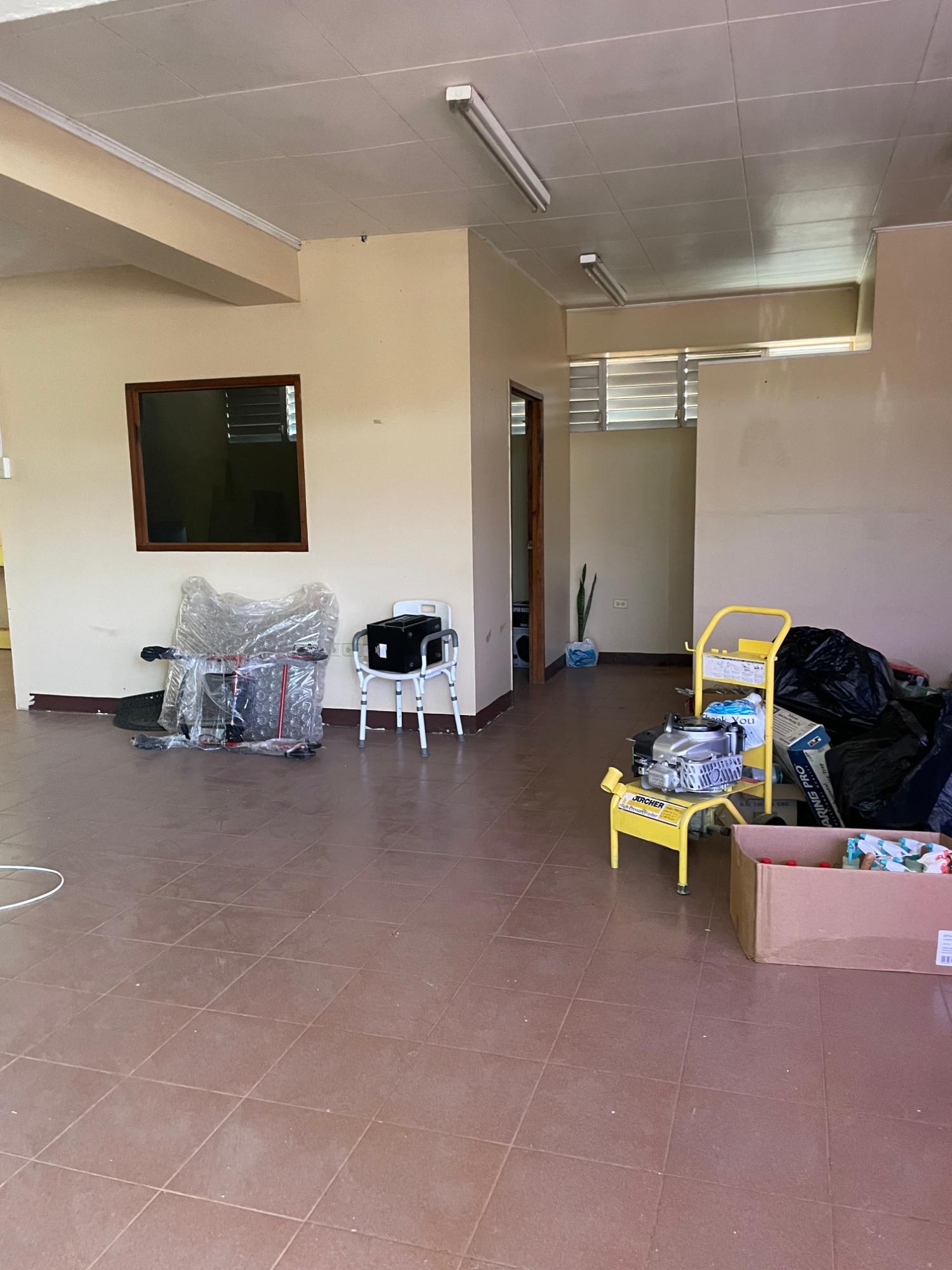 Commercial Shop for Rent in Spur Tree Square, Manchester, Jamaica