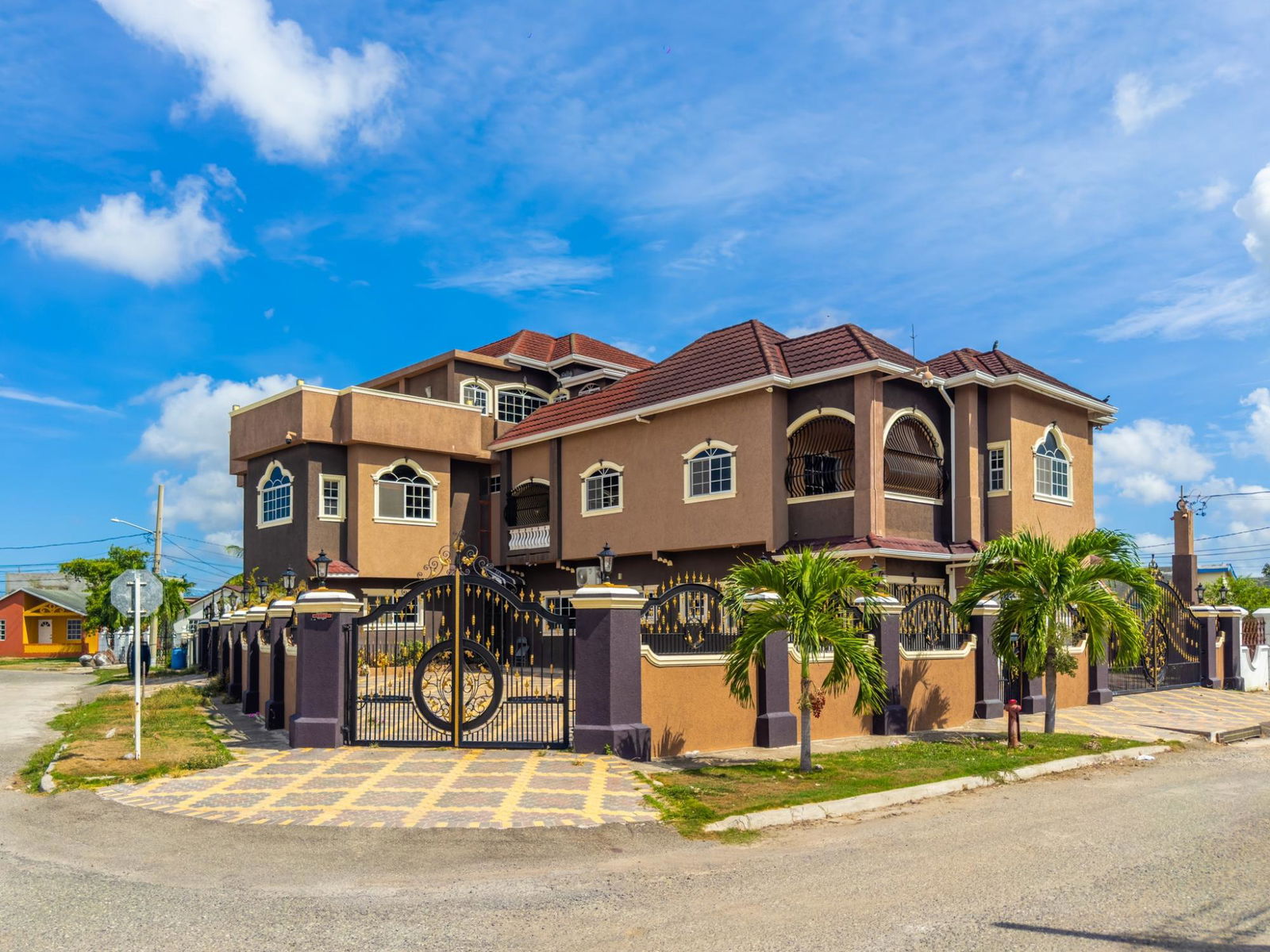 Luxury 7-Bedroom House for Sale in White Water Meadows, Spanish Town