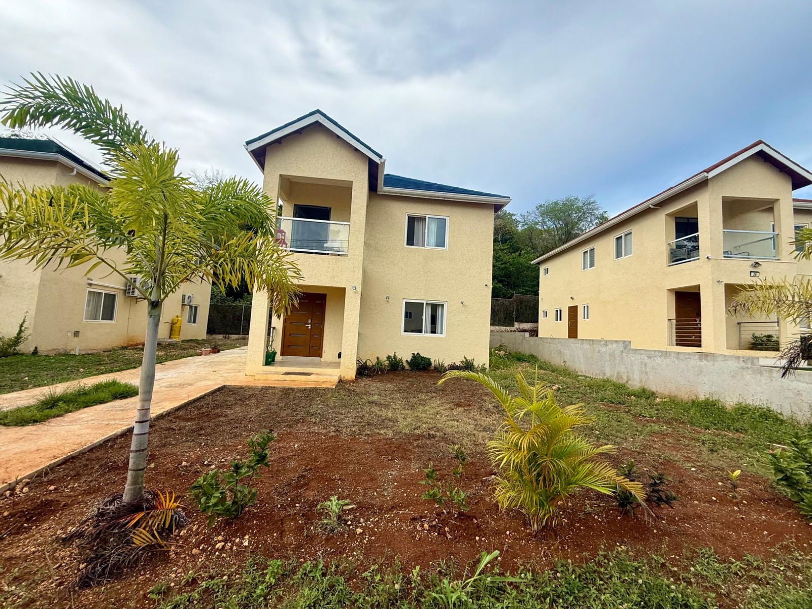 Spacious 3 Bed Townhouse for Sale in Lancewood Meadows, Ocho Rios, St. Ann