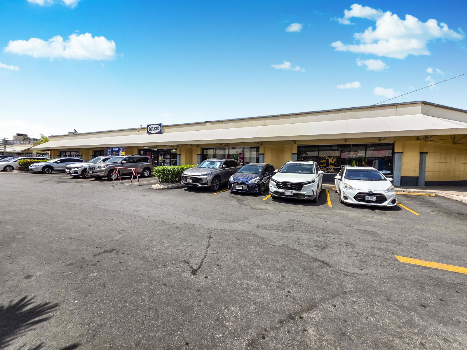 Prime Commercial Property for Sale on Constant Spring Road, Kingston