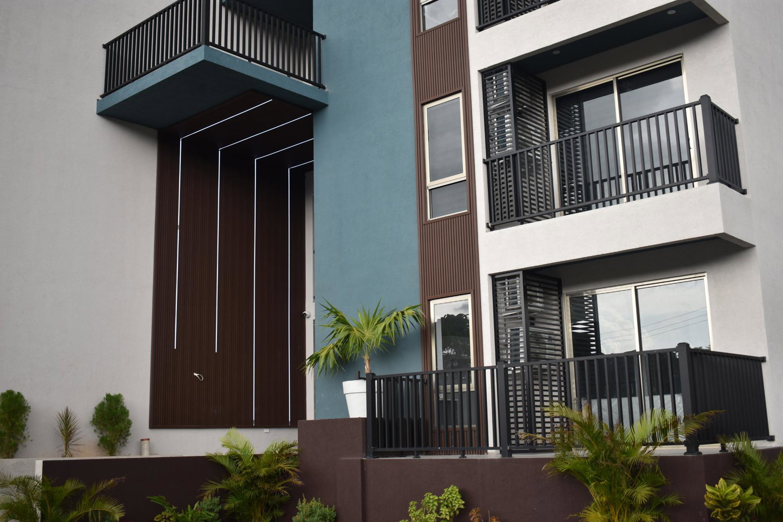 Luxury 1 Bedroom Apartment for Rent at The Oynx, Kingston 6, Jamaica